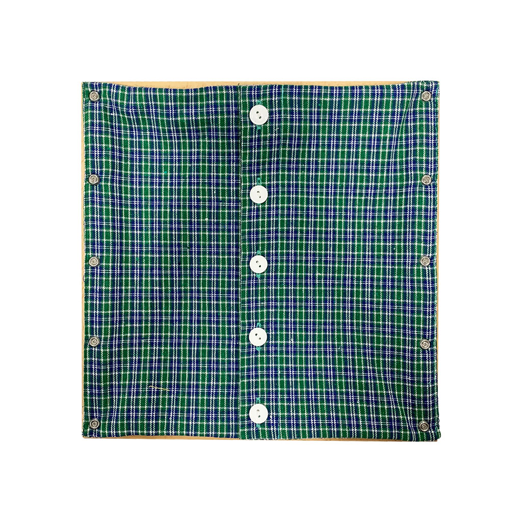 Small Buttons Dressing Frame